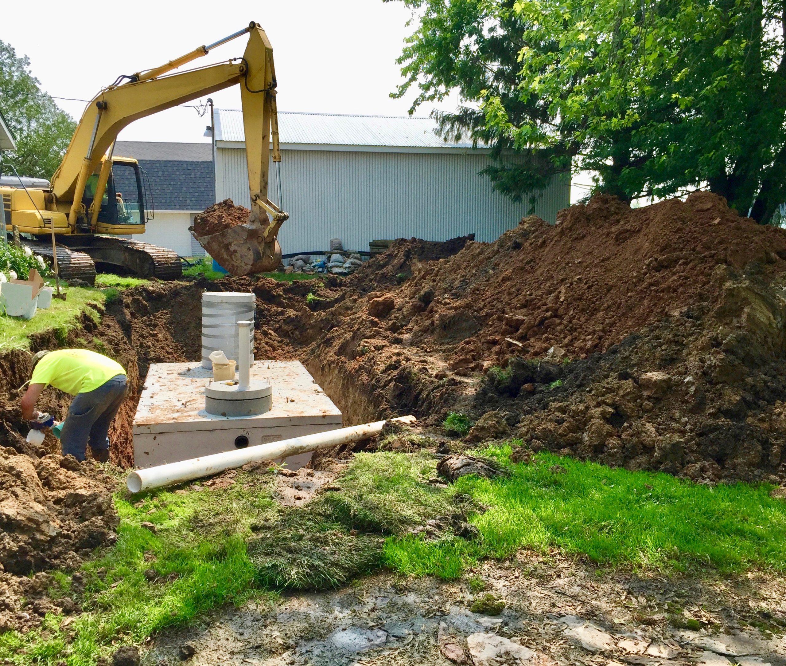 Excavation Services for Fall Projects: Trust Western Septic And Excavation